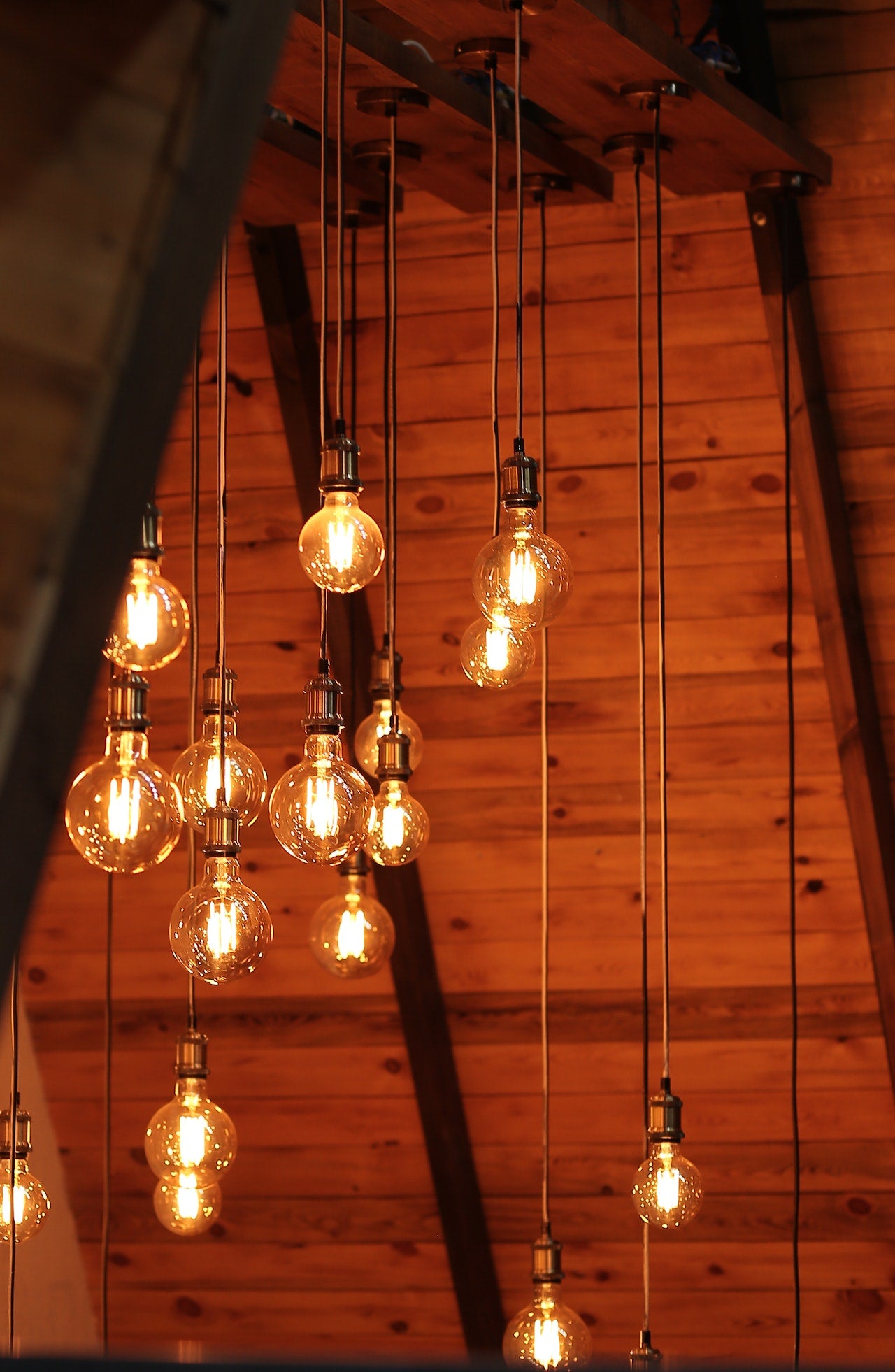 The Decor That Can Only Be Achieved by Ceiling Lamps – Lamp Jellyfish
